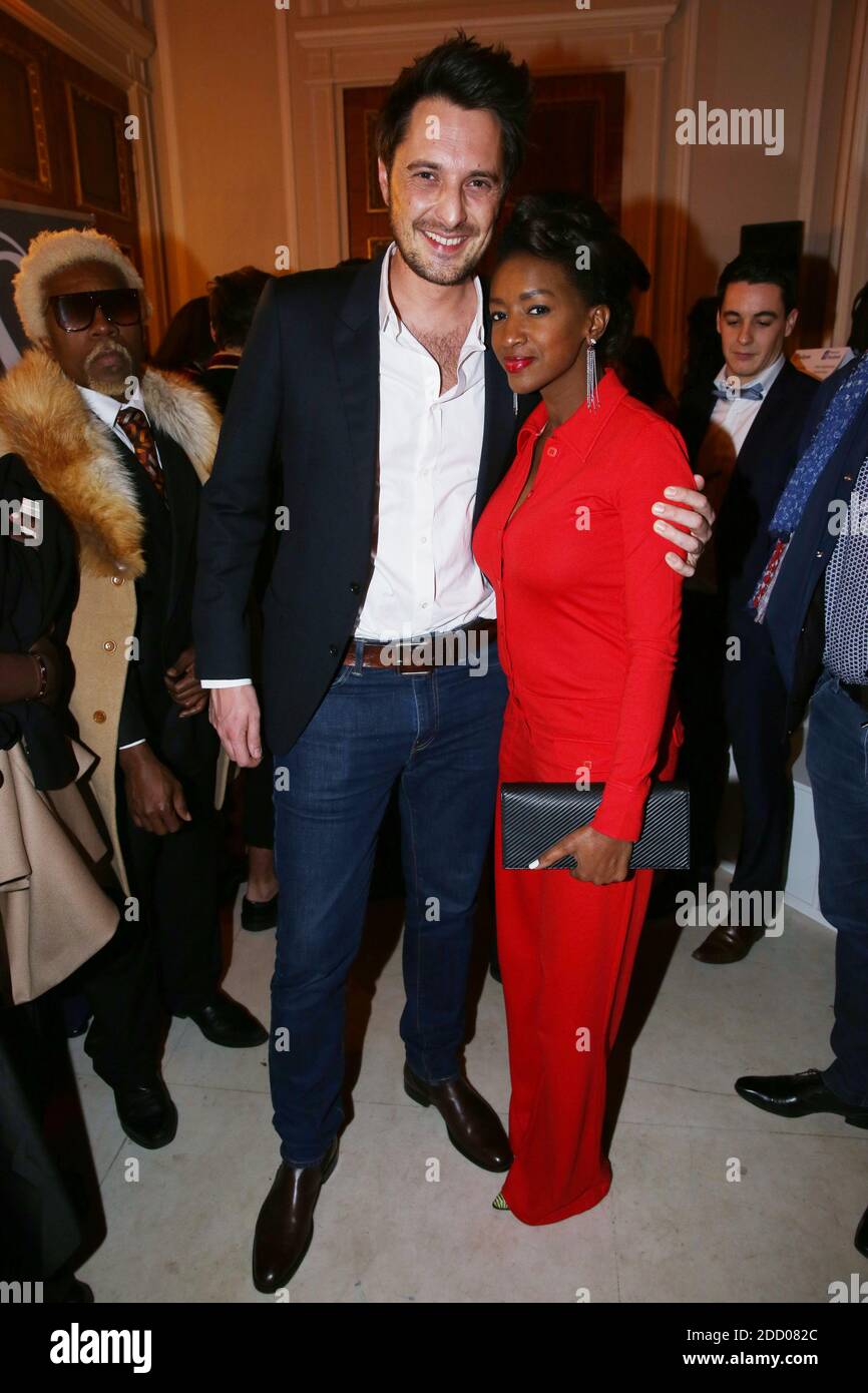 Vincent Cerutti et sa compagne Hapsatou Sy lors de la soiree Couture ...