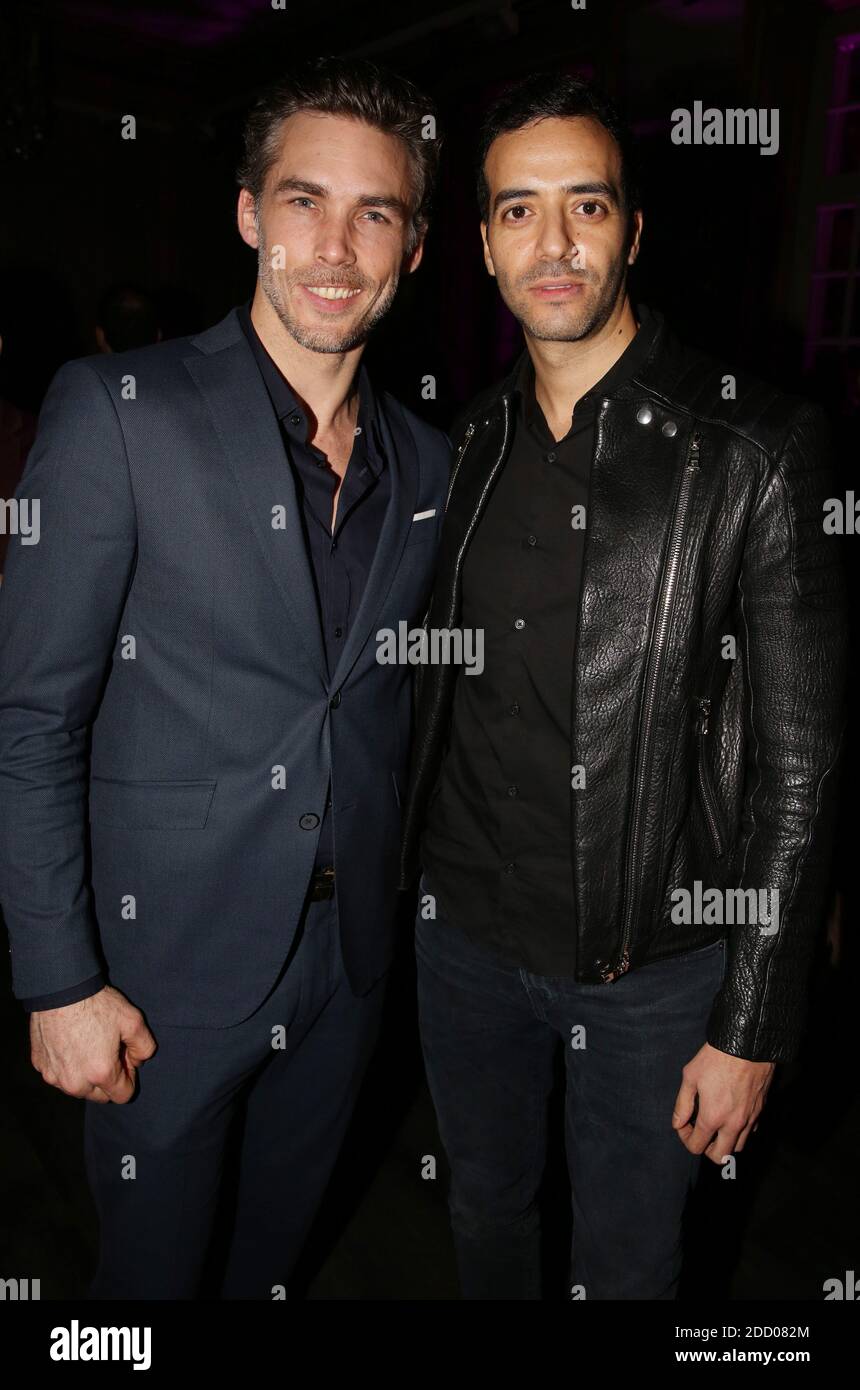 Gianni Giardinelli et Tarek Boudali lors de la soiree Couture Ball au ...