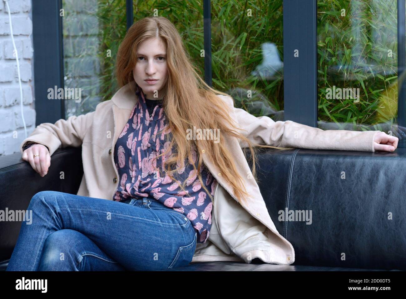 Agathe Bonitzer pose pour une seance photo lors du 8eme Festival 2 ...