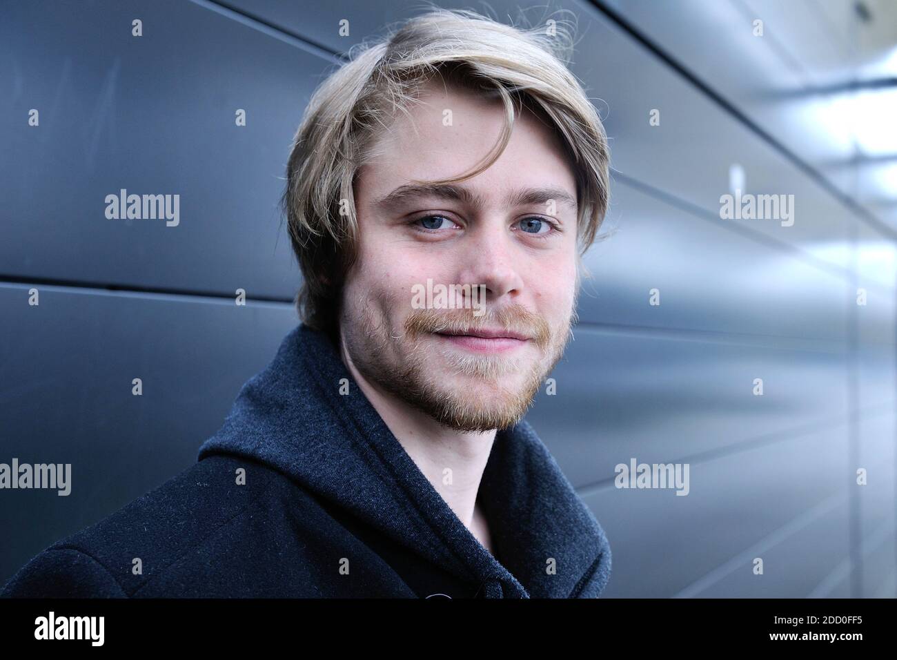 Tom Gramenz assiste a la premiere du film La Revolution Silencieuse lors du 8eme Festival 2 ...