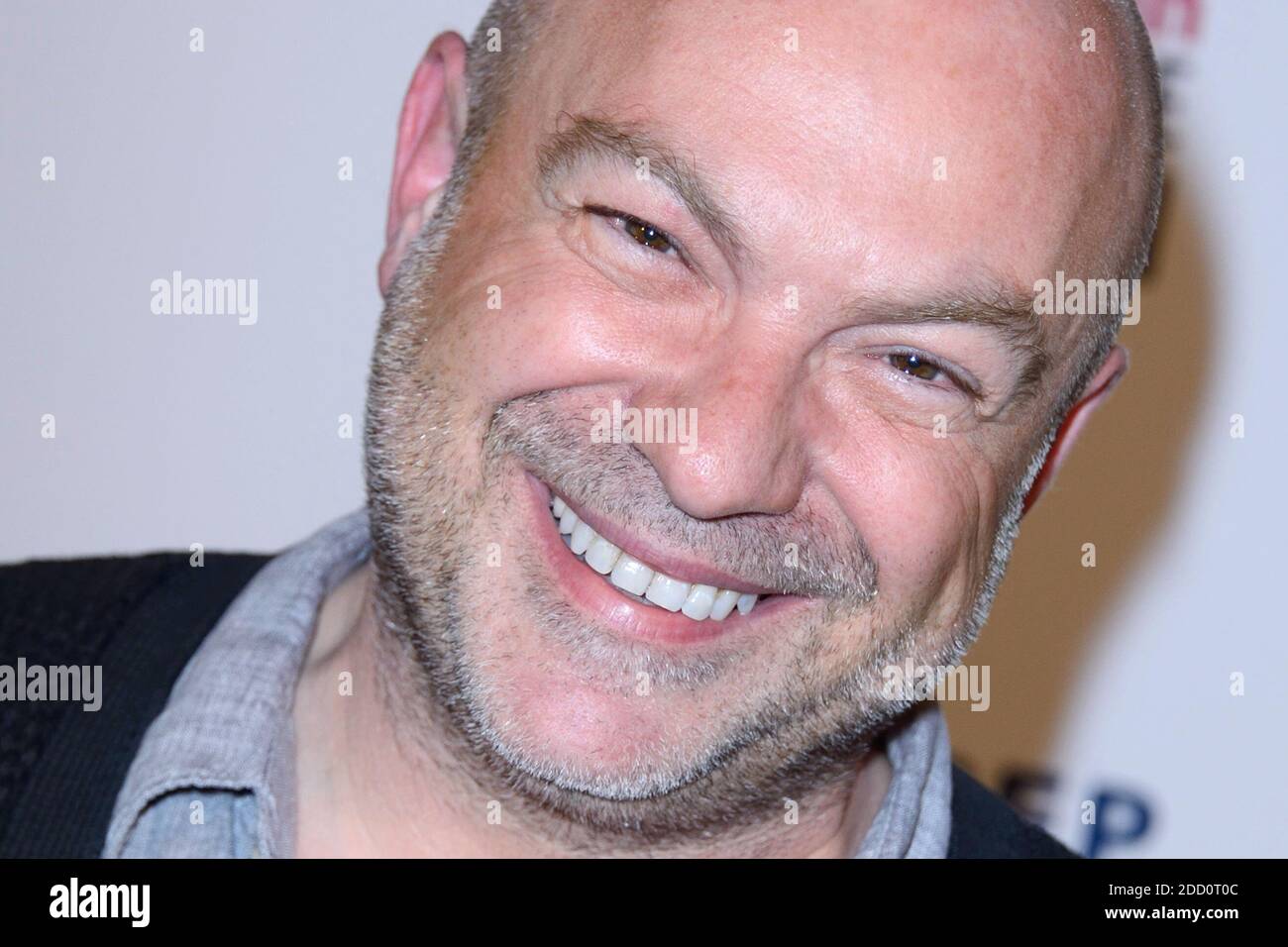 Simon Brook assiste au Prix du Producteur Francais de Television 2018 ...