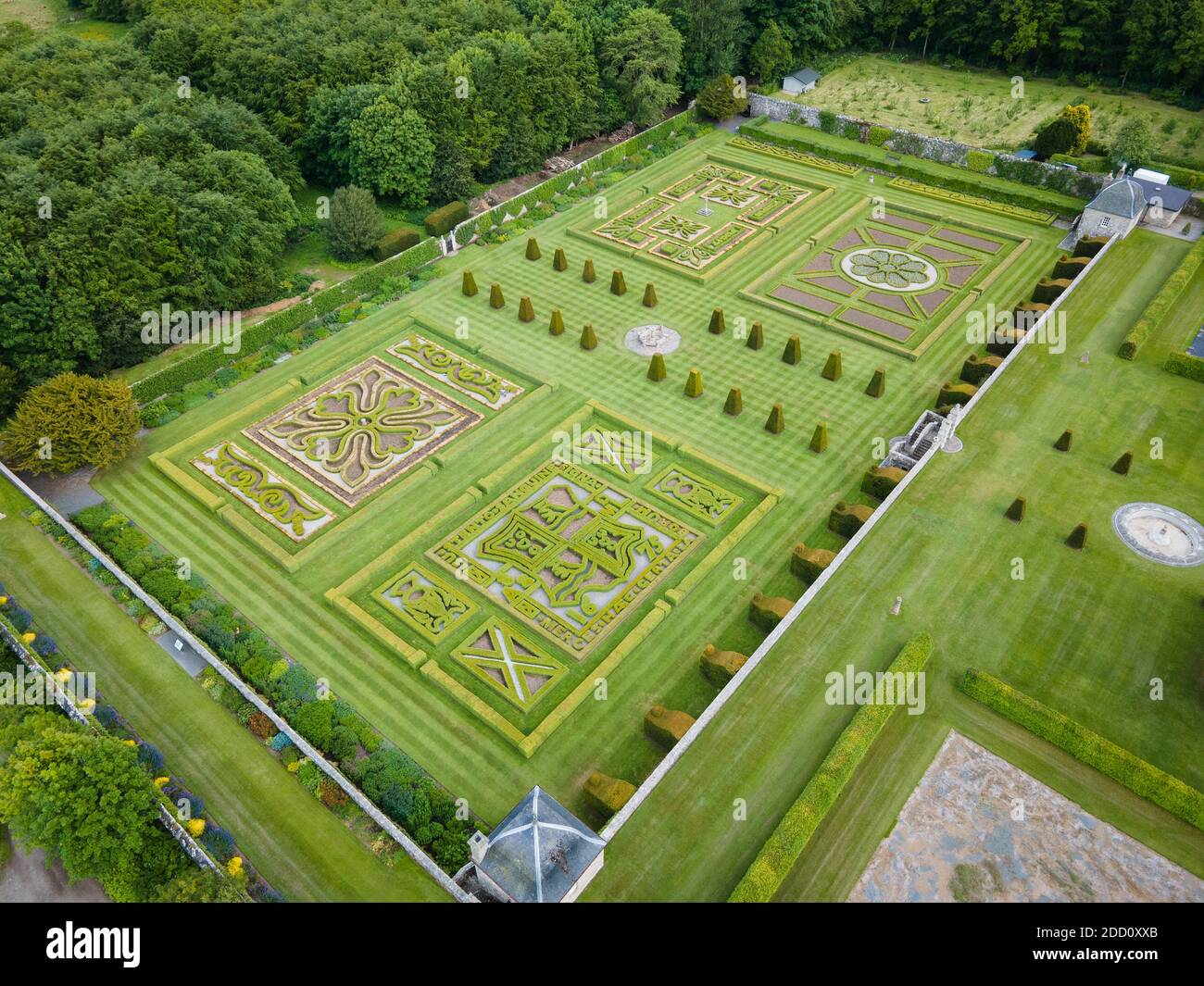Renaissance Walled Garden High Resolution Stock Photography and Images ...