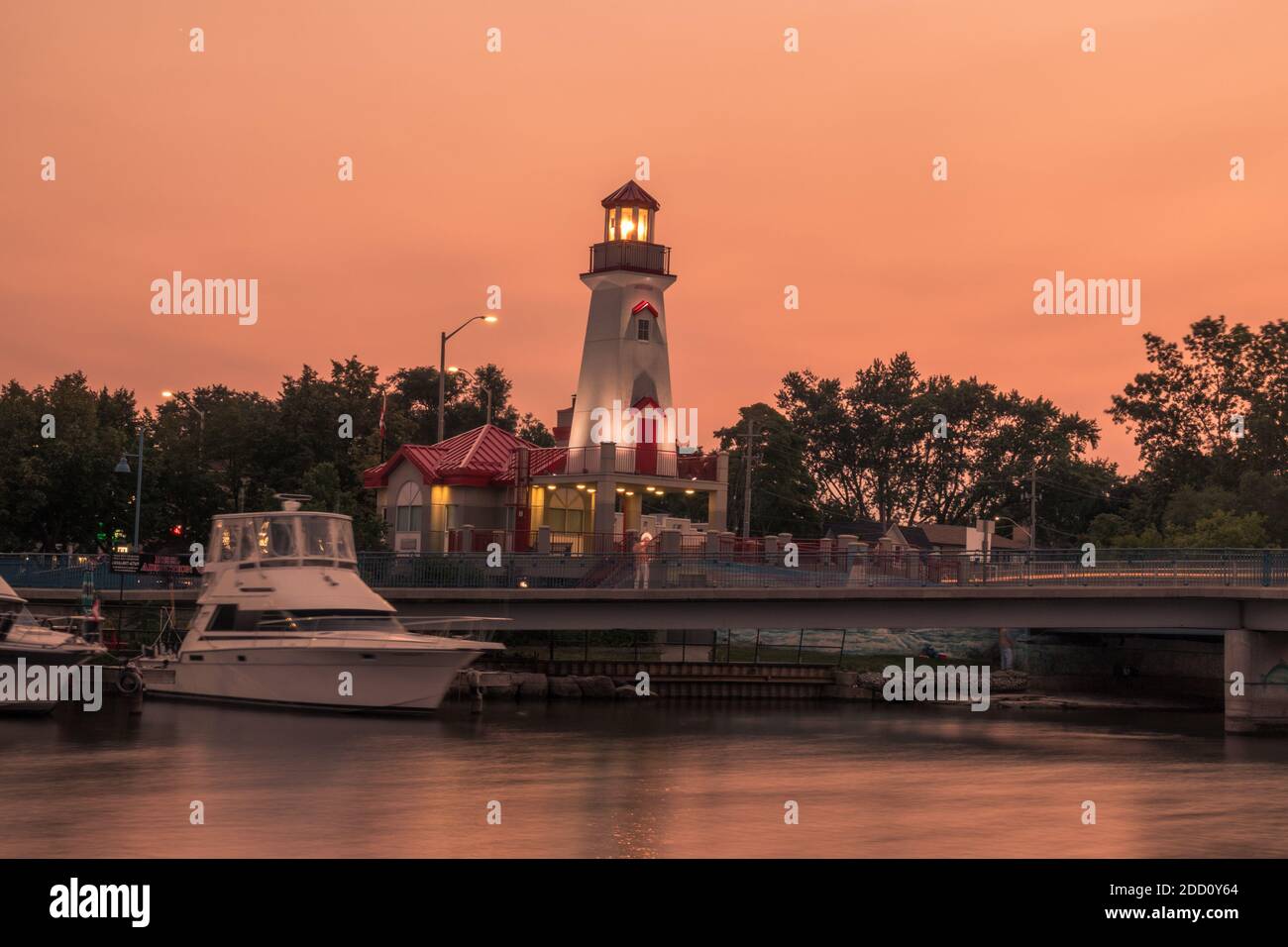 Sunset over Port Credit, Mississauga, ON, Canada Stock Photo - Alamy
