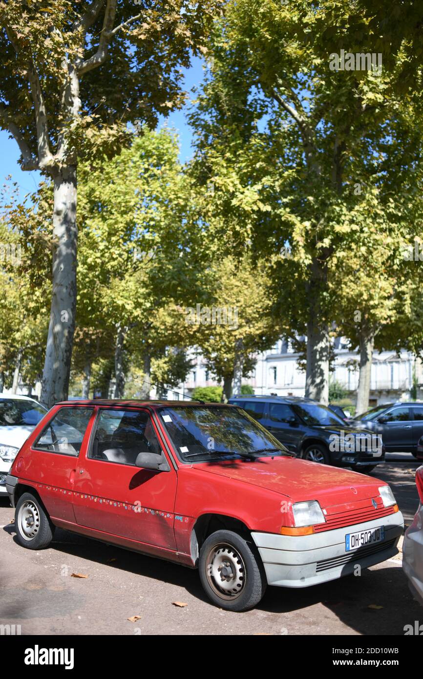 Rural French travel scenes Stock Photo - Alamy