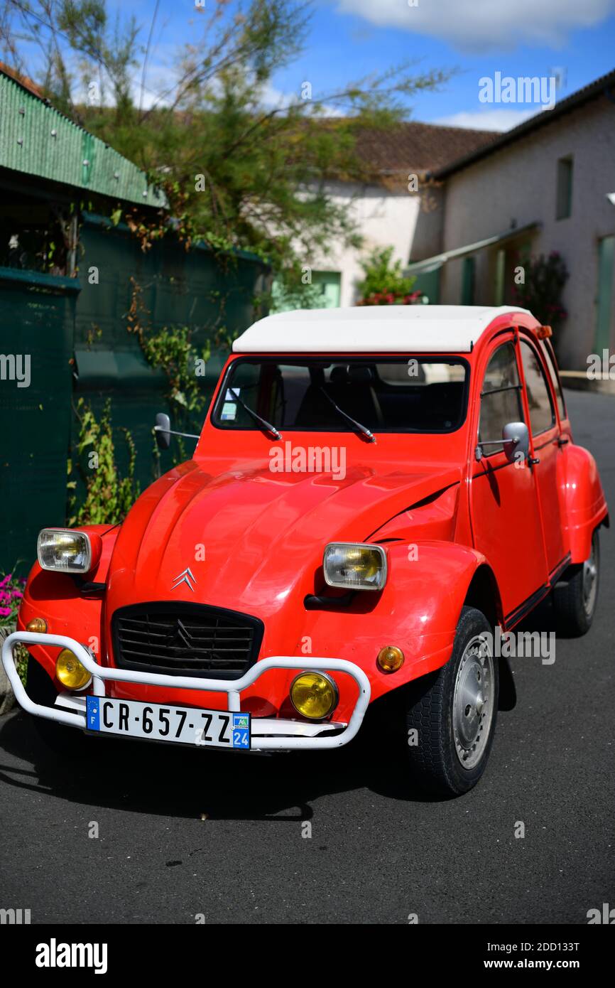 A red Citroen 2CV in Rural France Stock Photo - Alamy