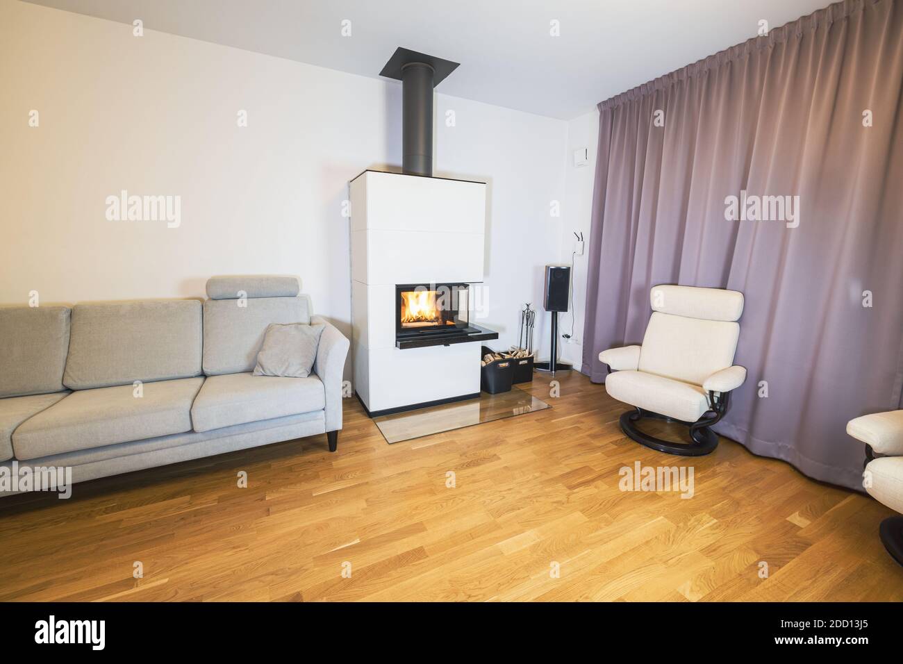 Map room fire hi-res stock photography and images - Alamy