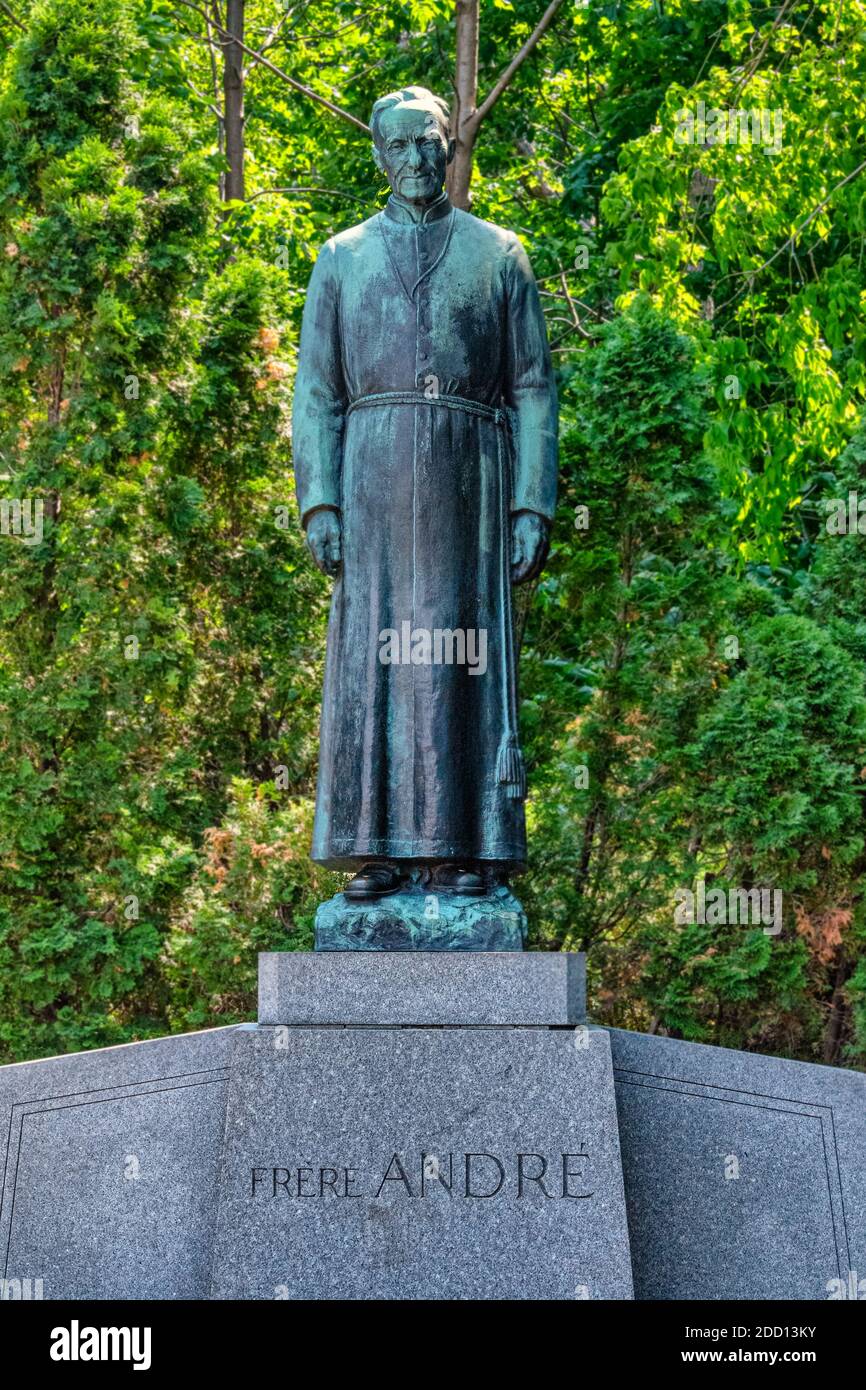 Saint brother andre montreal hi-res stock photography and images - Alamy