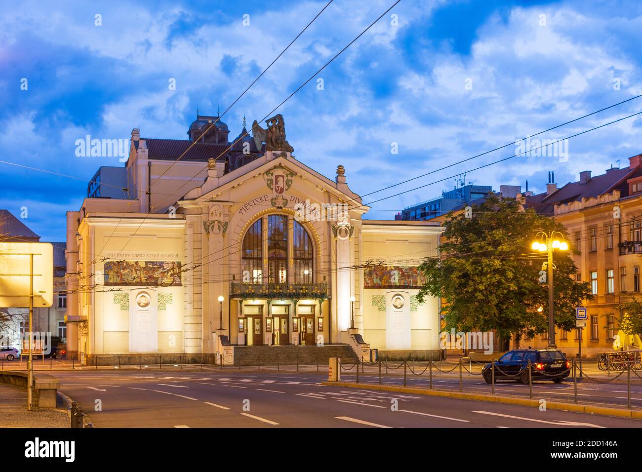 Pardubice (Pardubitz): city theatre in , Pardubicky, Pardubice Region ...