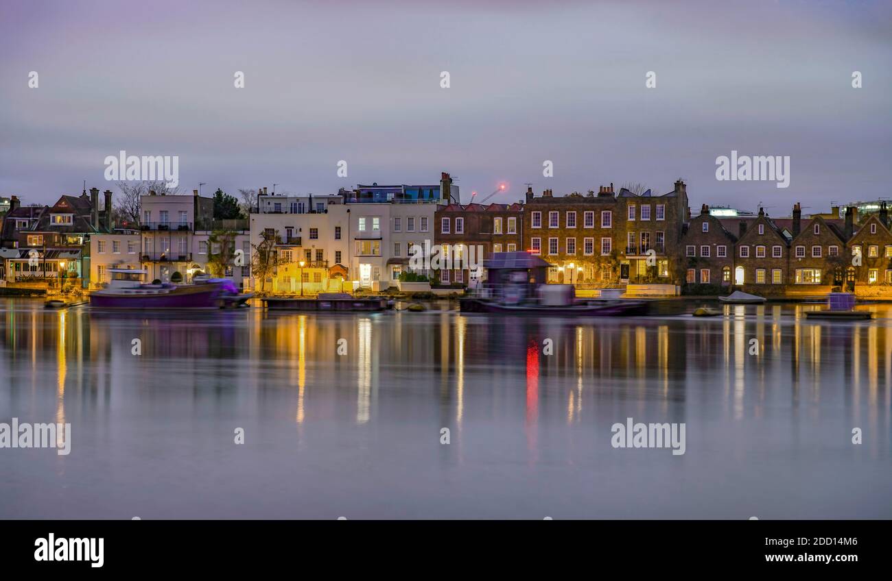 Chiswick Bridge High Resolution Stock Photography and Images - Alamy