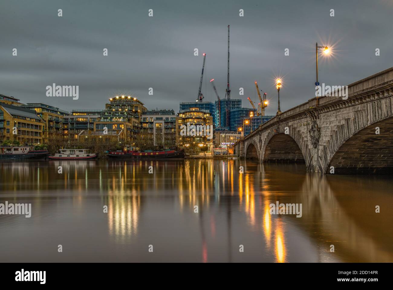 Chiswick Bridge High Resolution Stock Photography and Images - Alamy