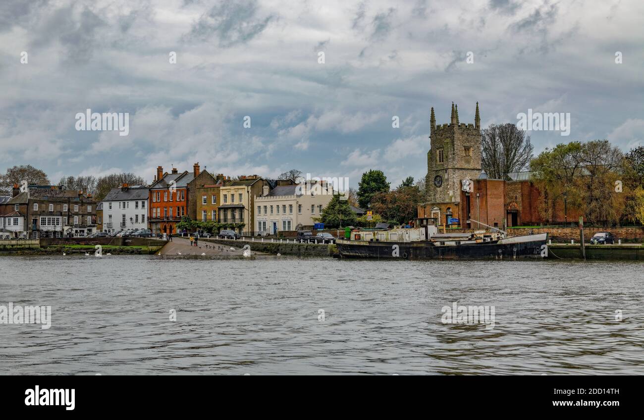 Old isleworth hi-res stock photography and images - Alamy
