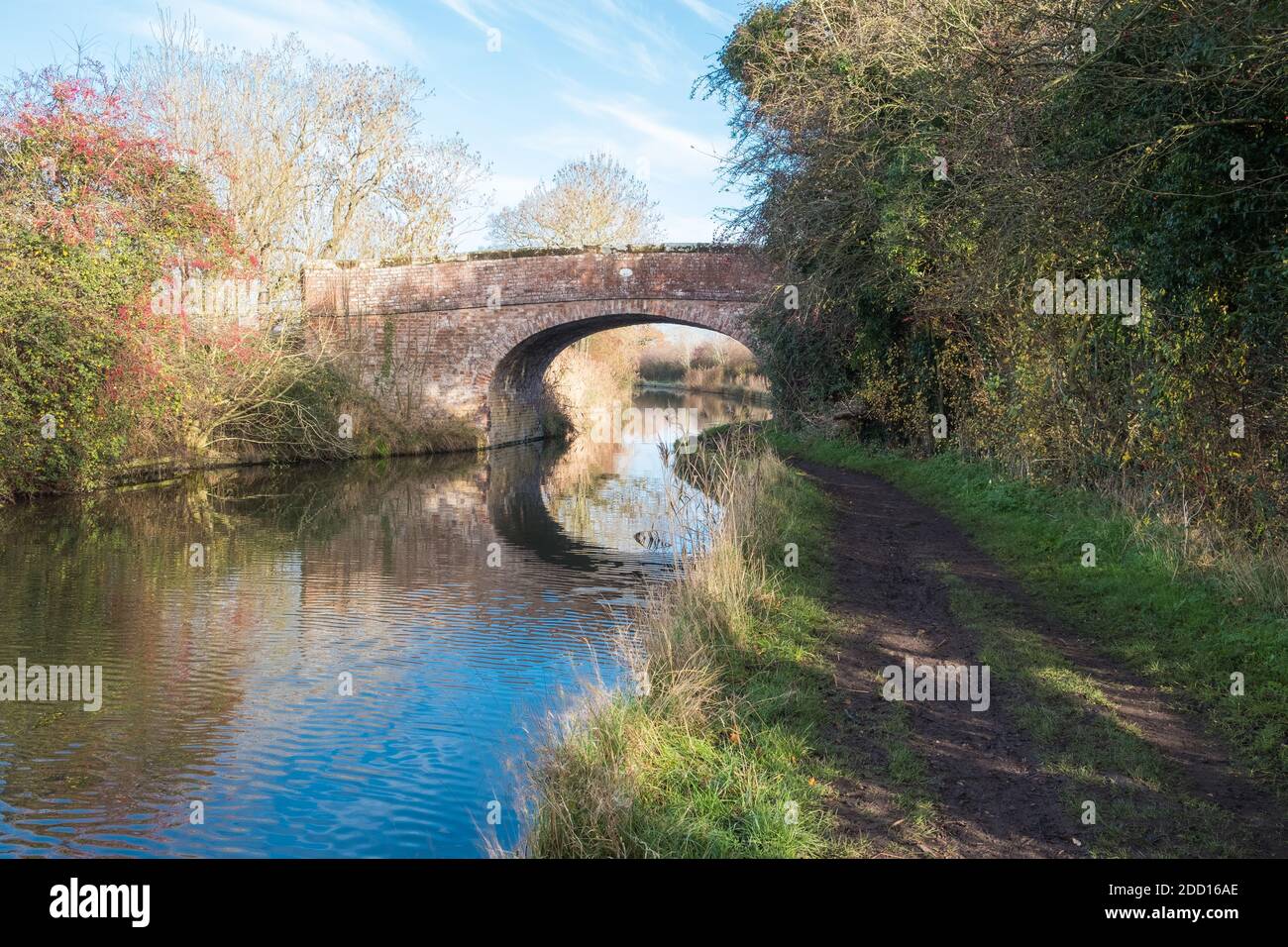 Brick bridge over the Worcester and Birmingham canal near Hanbury in ...