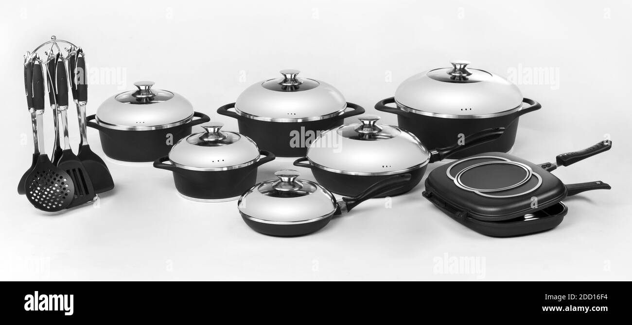 set Cooking pot isolated on white background Stock Photo - Alamy