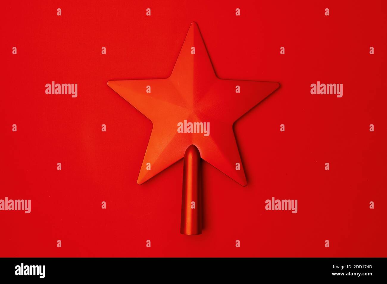 Red star topper hi-res stock photography and images - Alamy
