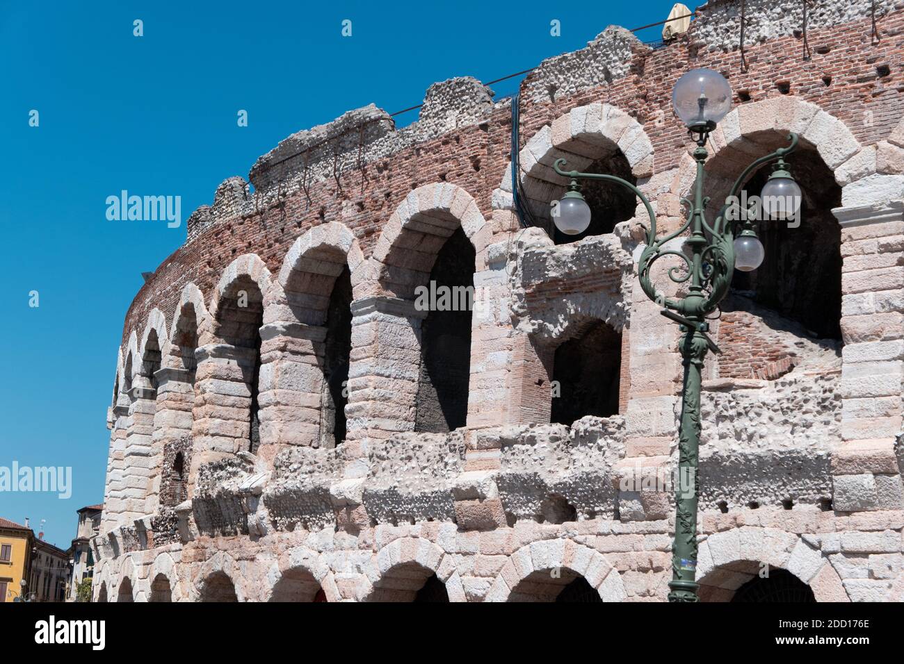 Sunken street hi-res stock photography and images - Alamy