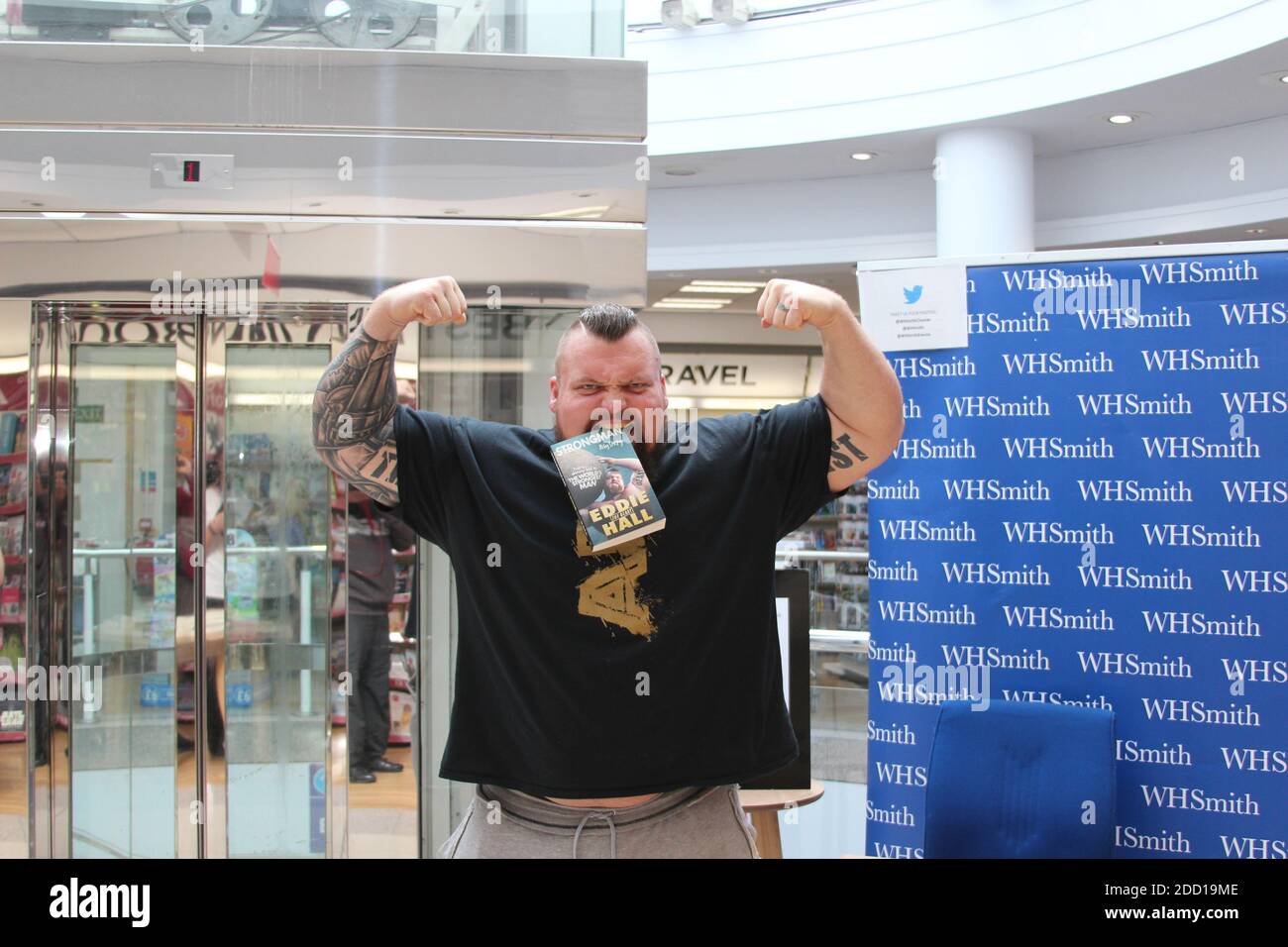 Eddie Hall the strongmen, WH Smith Chester. signing copes of his book ...