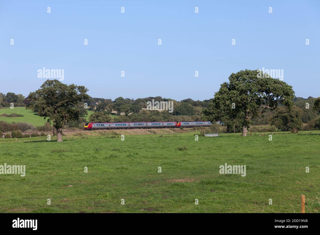 Holyhead to crewe railway hi-res stock photography and images - Alamy