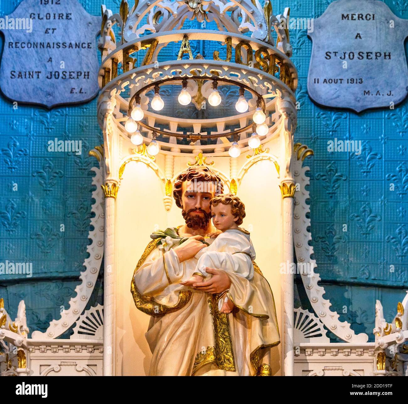 Brother saints hi-res stock photography and images - Alamy