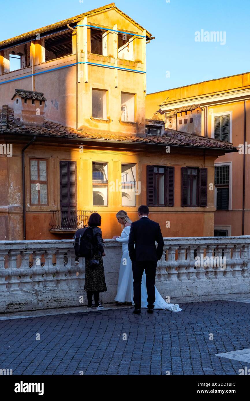 A Bride and a Groom - Wedding Photoshoot in Spanish Steps - Rome, Italy ...