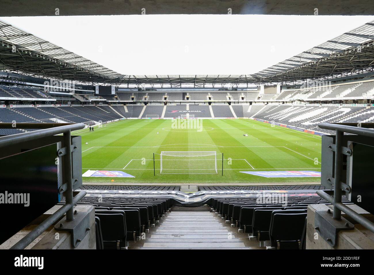 MK Dons Stadium in Milton Keynes Editorial Photography - Image of🤯 ...