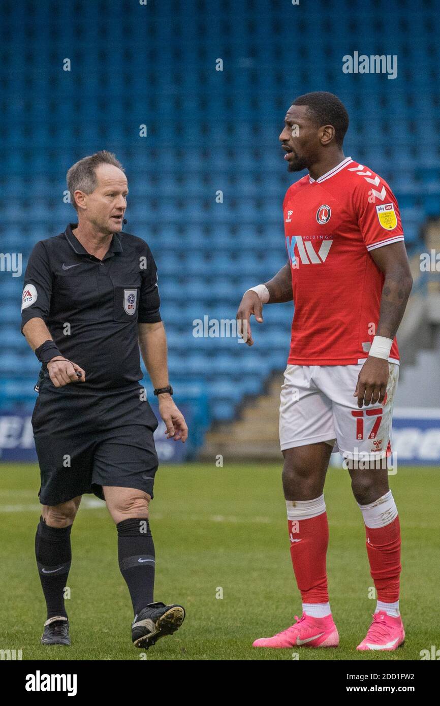 Referee robert lewis hi-res stock photography and images - Alamy