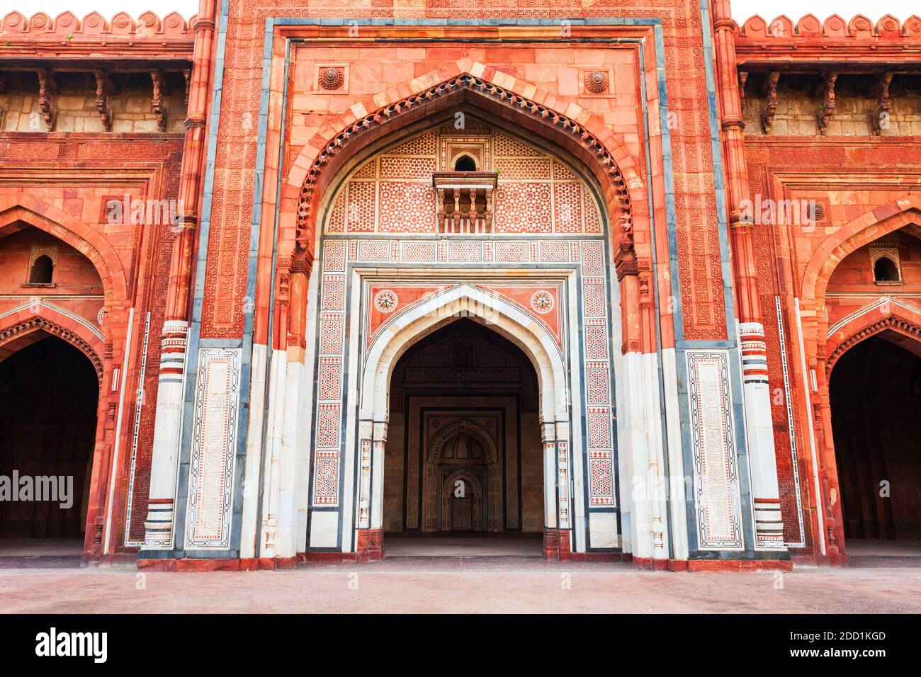 Qila-i-Kuhna or Qila Kuhna Mosque is a mosque located inside the Purana ...