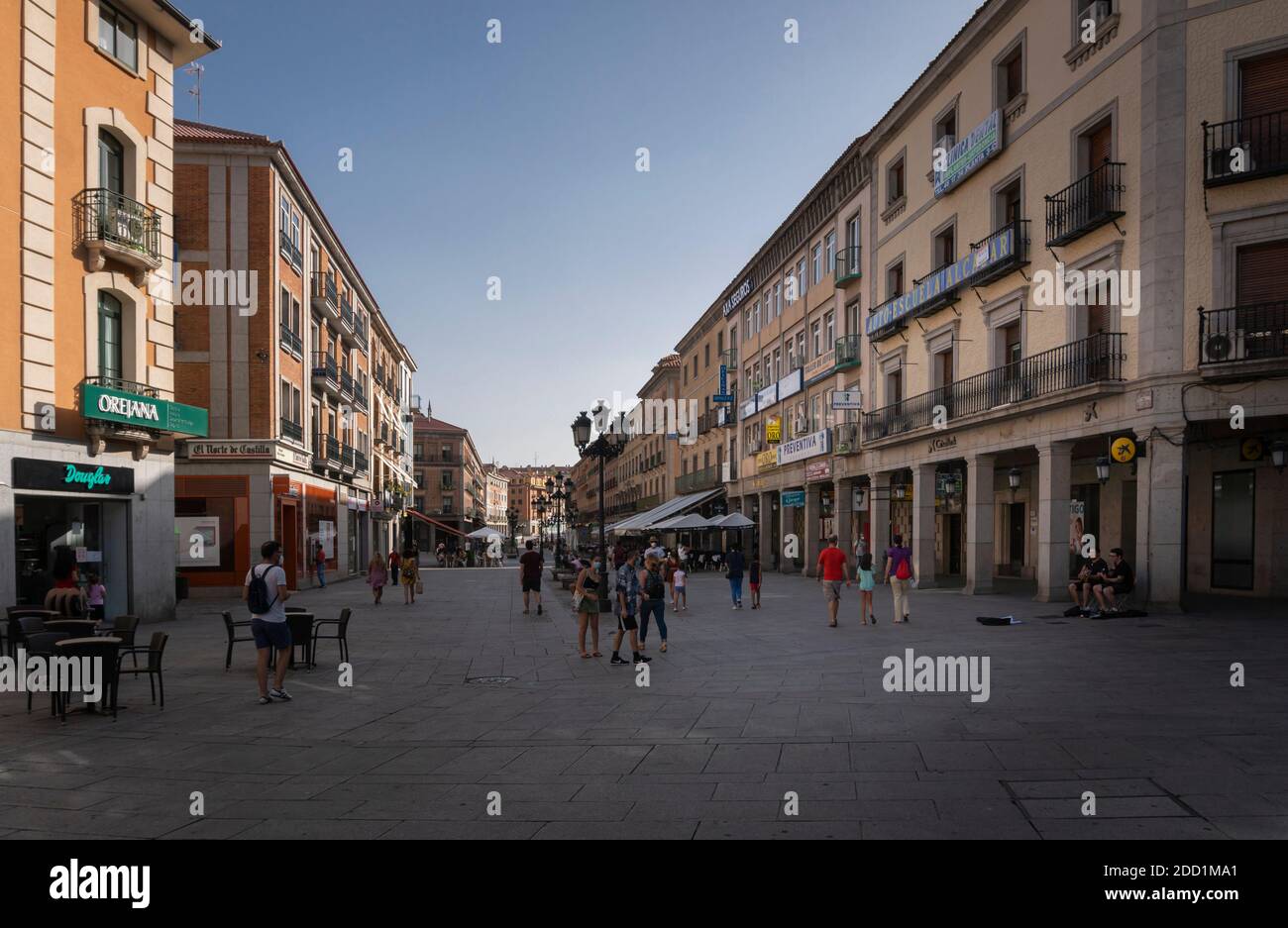 Street view of the city of Segovia, Spain Stock Photo - Alamy