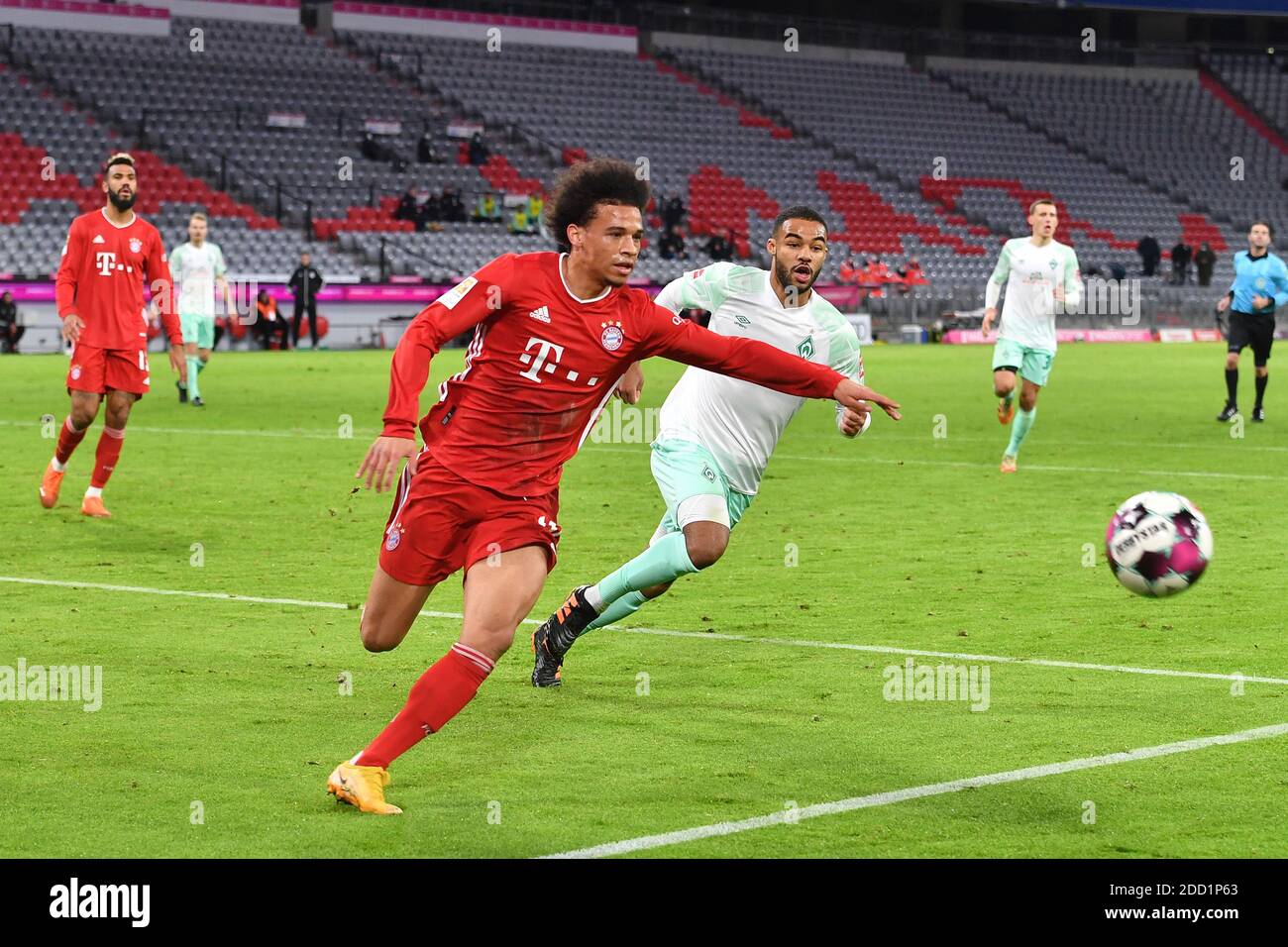 Munich, Deutschland. 21st Nov, 2020. Leroy SANE (FC Bayern Munich) on ...