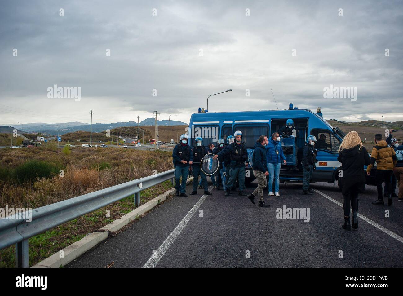 Sanitary squad hi-res stock photography and images - Alamy