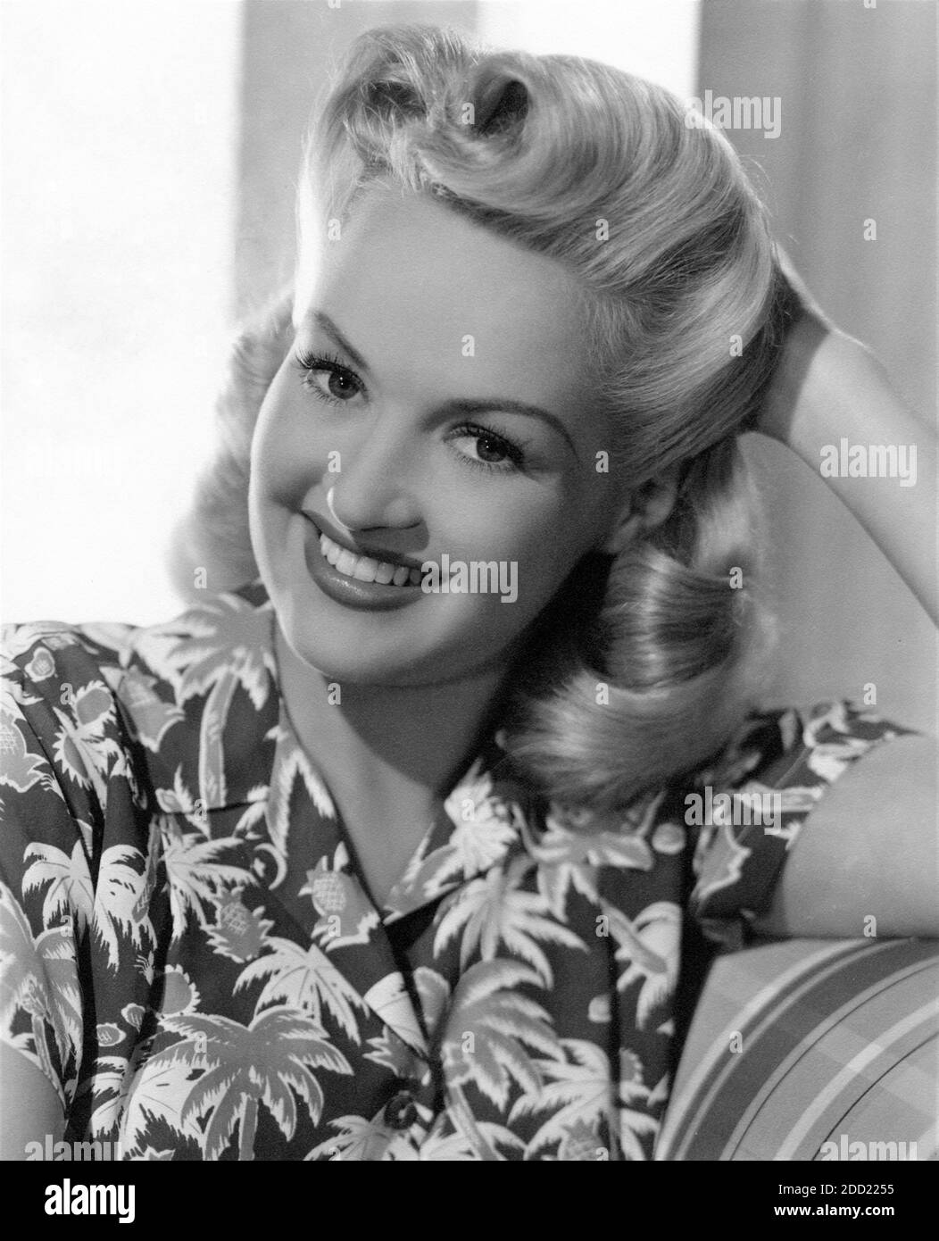 Million dollar legs hi-res stock photography and images - Alamy