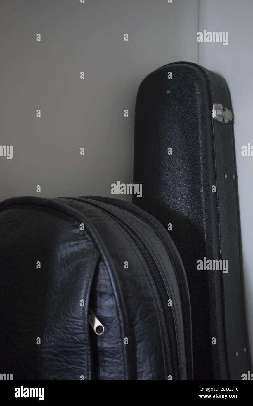 Old fashioned cases hi-res stock photography and images - Alamy