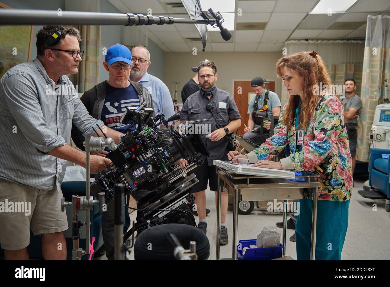 HILLBILLY ELEGY, from left: camera operator Tom Lappin, director Ron ...