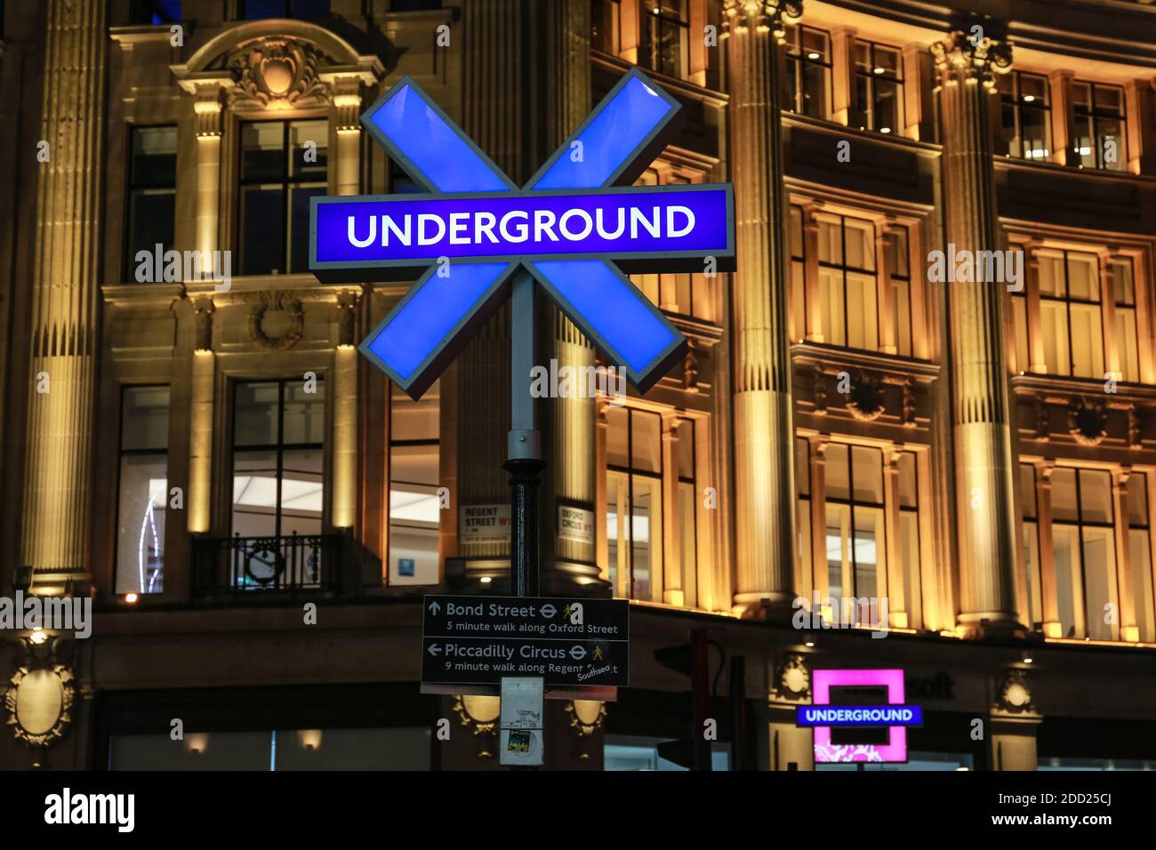 Sony color street photography hi-res stock photography and images - Alamy