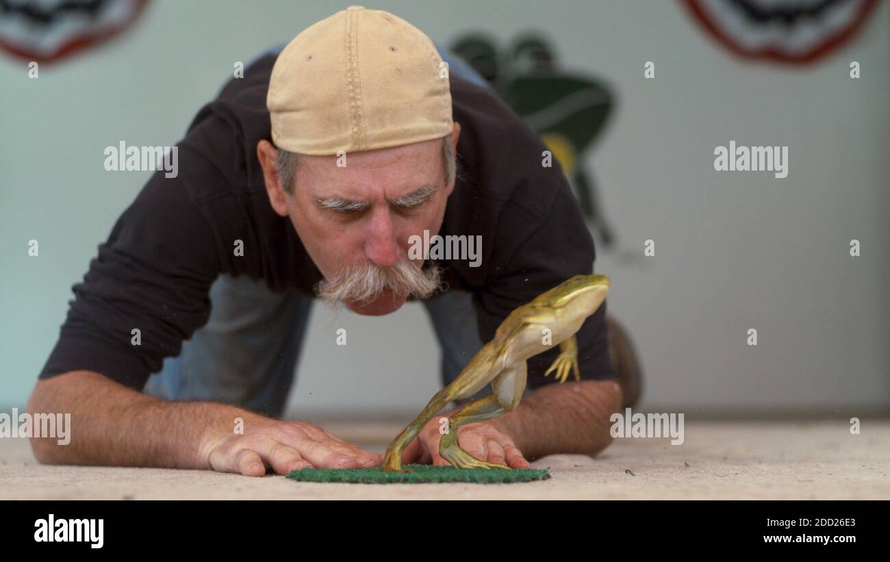 WE ARE THE CHAMPIONS, Joe Kitchell, Frog Jumping , (Season 1, ep. 106 ...