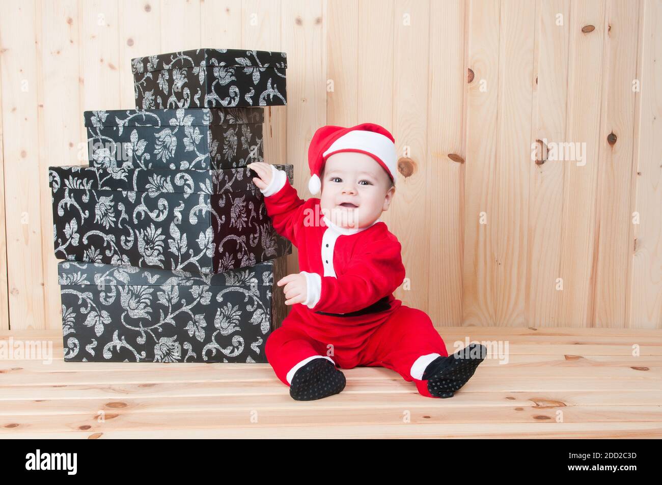 Baby santa claus hi-res stock photography and images - Alamy