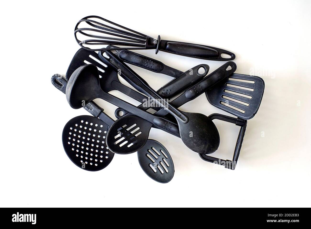 A studio photo of kitchen utensils Stock Photo - Alamy