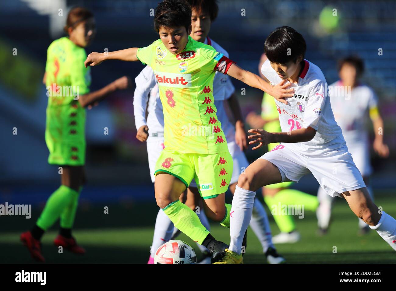 Komazawa Olympic Park Stadium, Tokyo, Japan. 21st Nov, 2020. (L-R) Kozue Setoguchi (JEF Ladies ...
