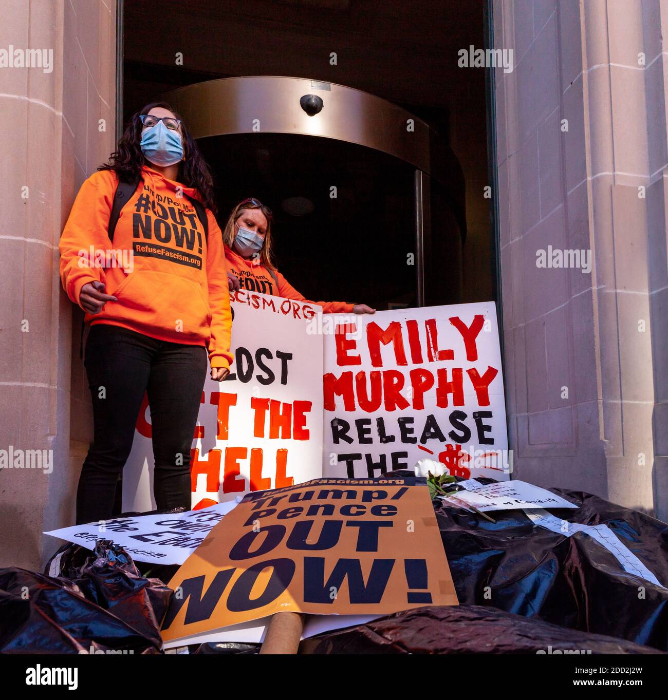 Sunsara hi-res stock photography and images - Alamy