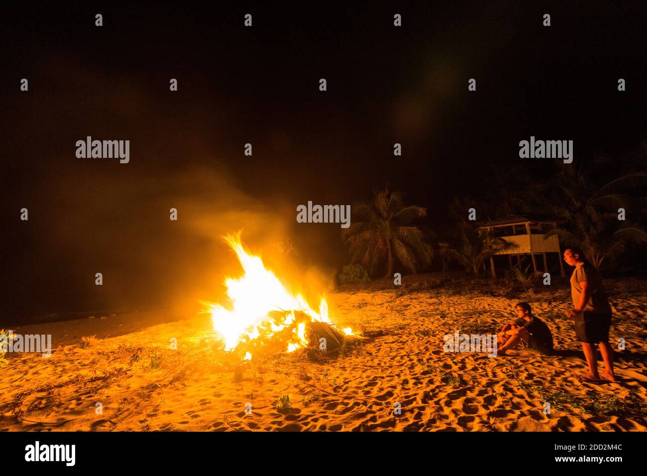 Beach bonfire in El Nido, Palawan, Philippines Stock Photo - Alamy