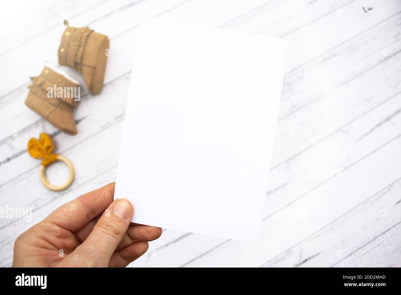 Blank invitation card mockup hi-res stock photography and images - Alamy