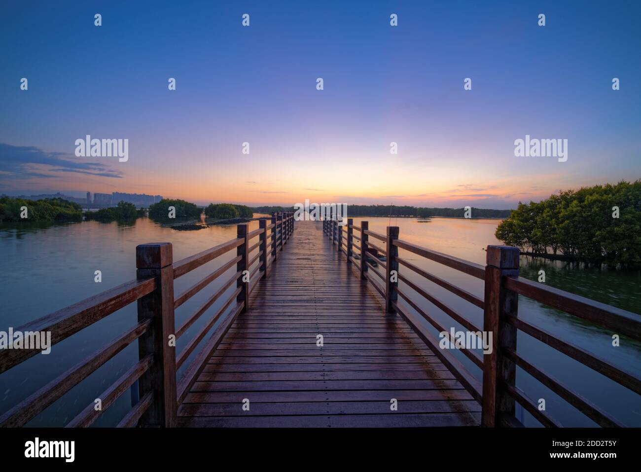 Maoming city hi-res stock photography and images - Alamy