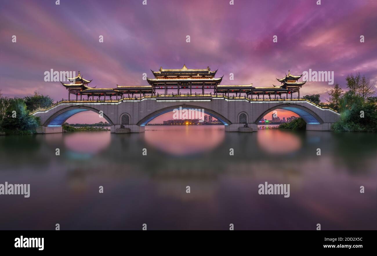 Burning bridges hi-res stock photography and images - Alamy