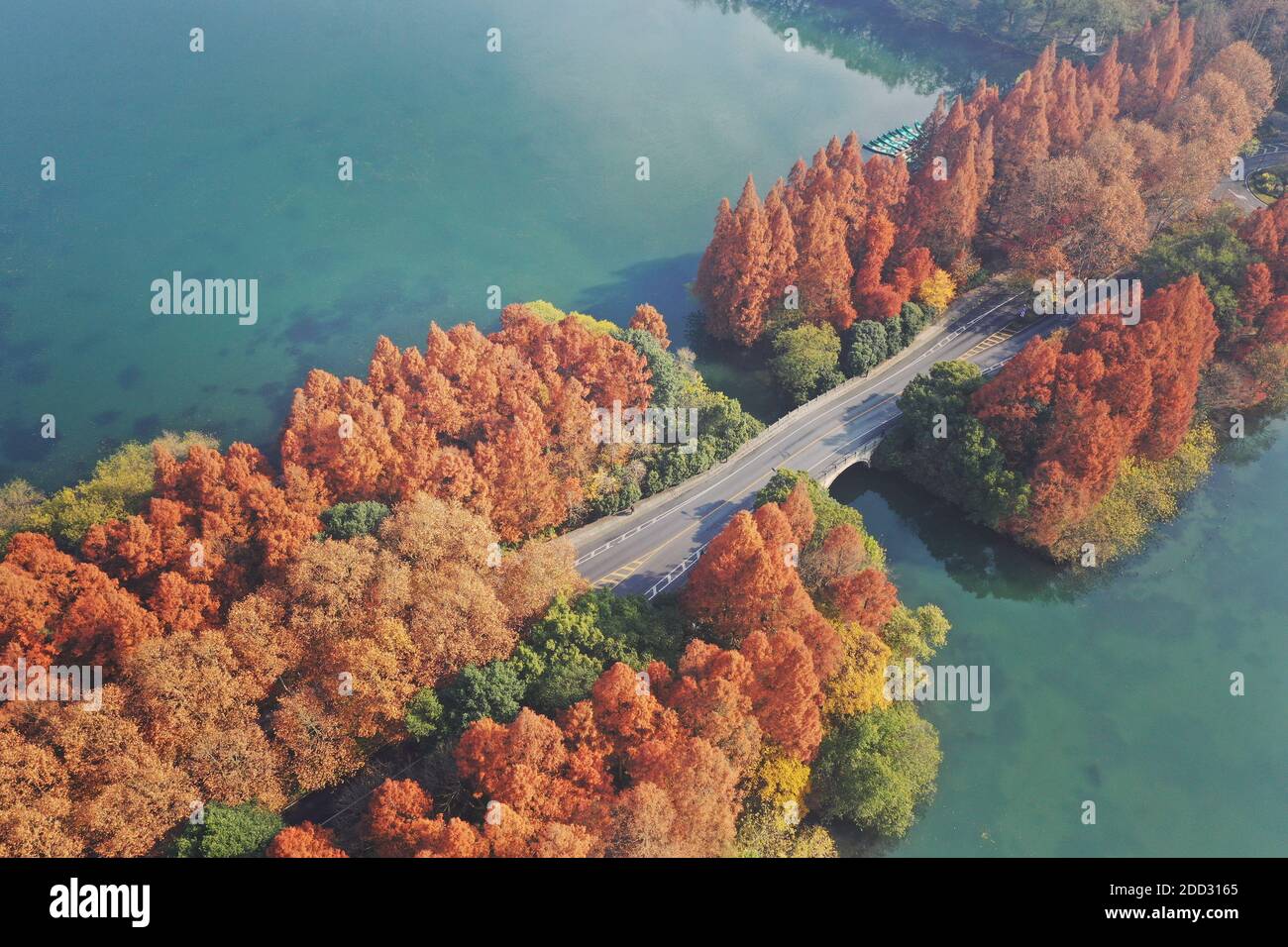 Westlake bridge hi-res stock photography and images - Alamy