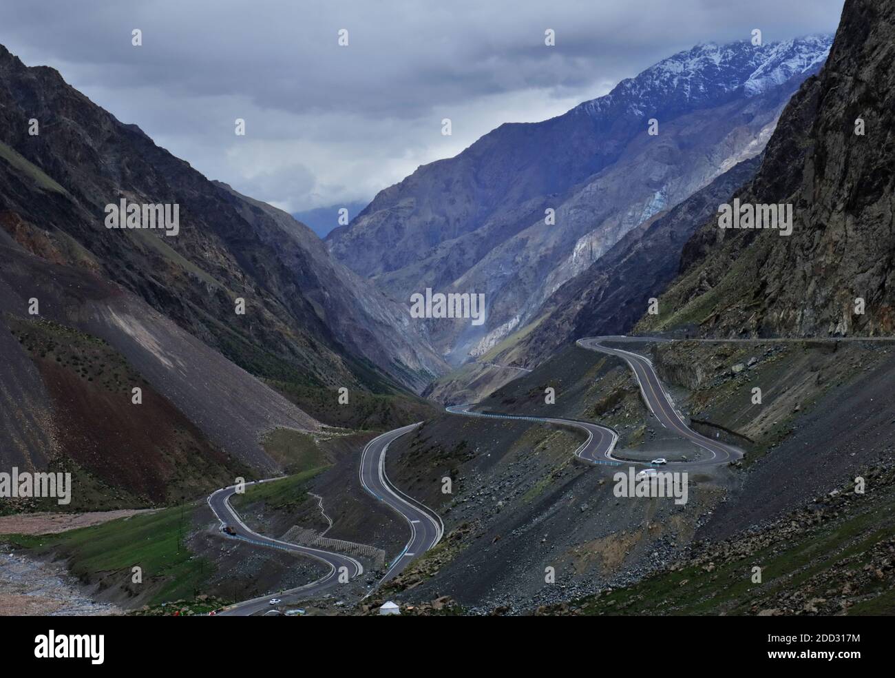 Alone the library highway in xinjiang Stock Photo - Alamy