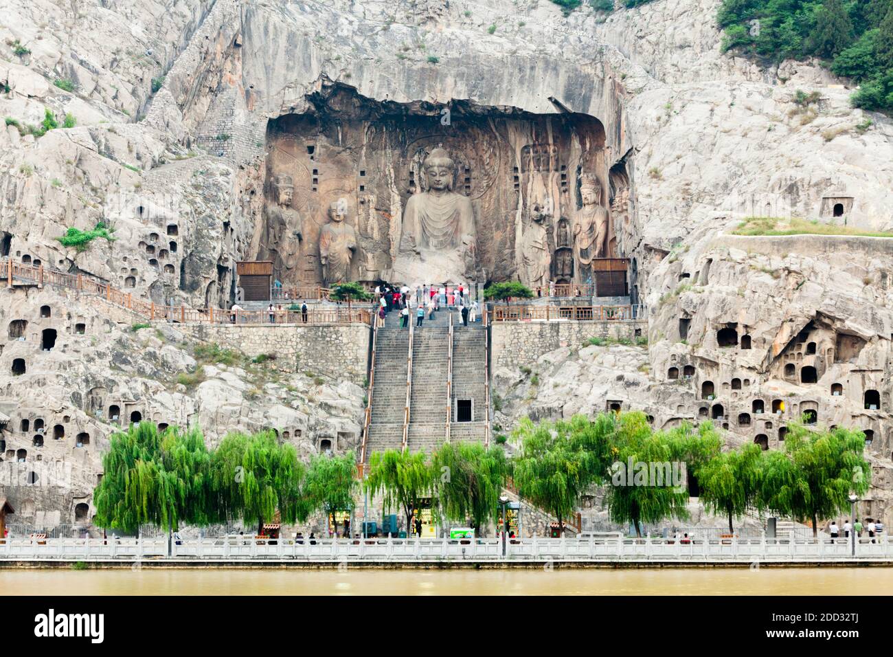 Longmen grottoes world heritage hi-res stock photography and images - Alamy