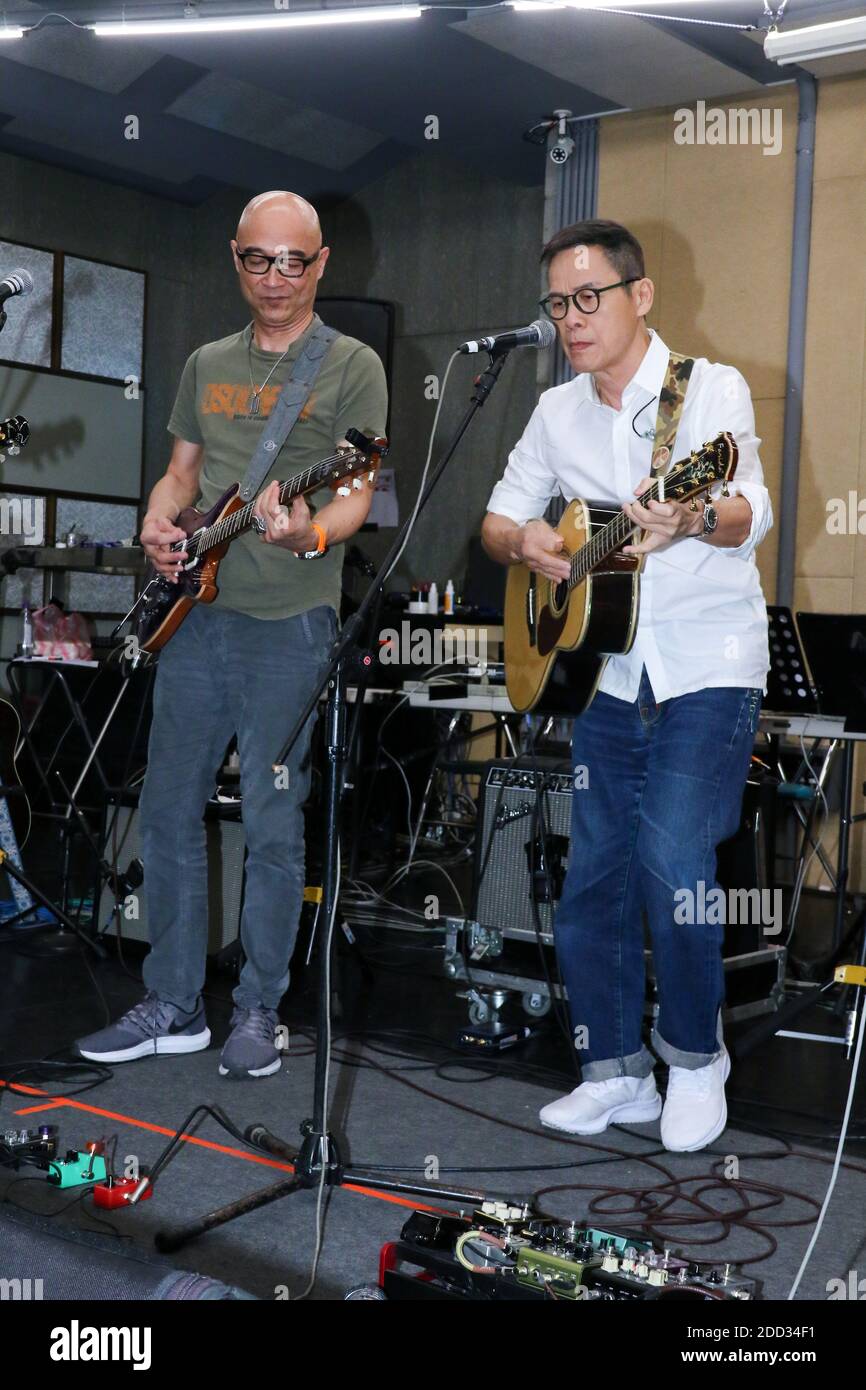 Taipei. 23rd Nov, 2020. Lo Ta-yu rehearses for the °guitar music ...