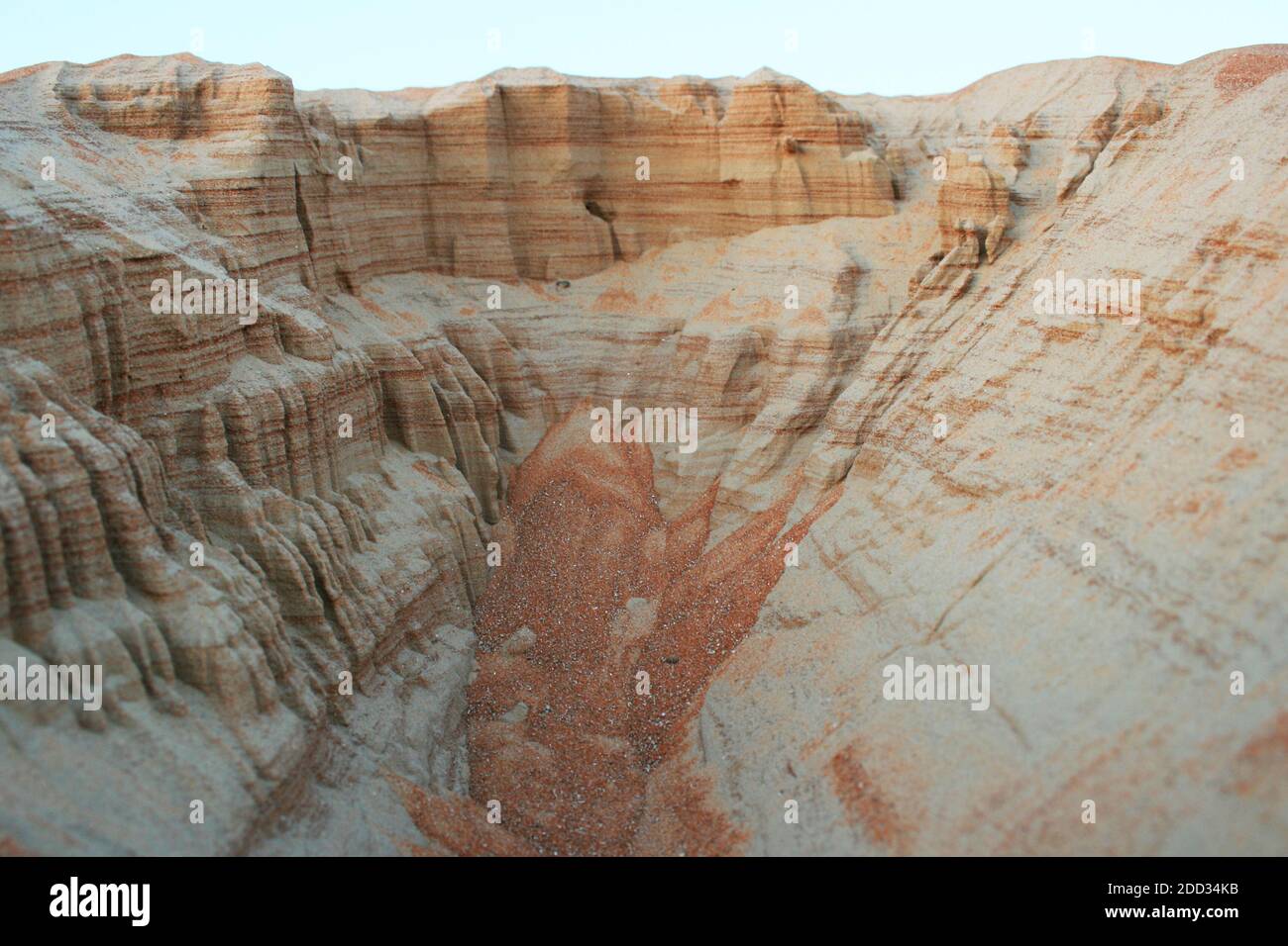 Shell hole view hi-res stock photography and images - Alamy