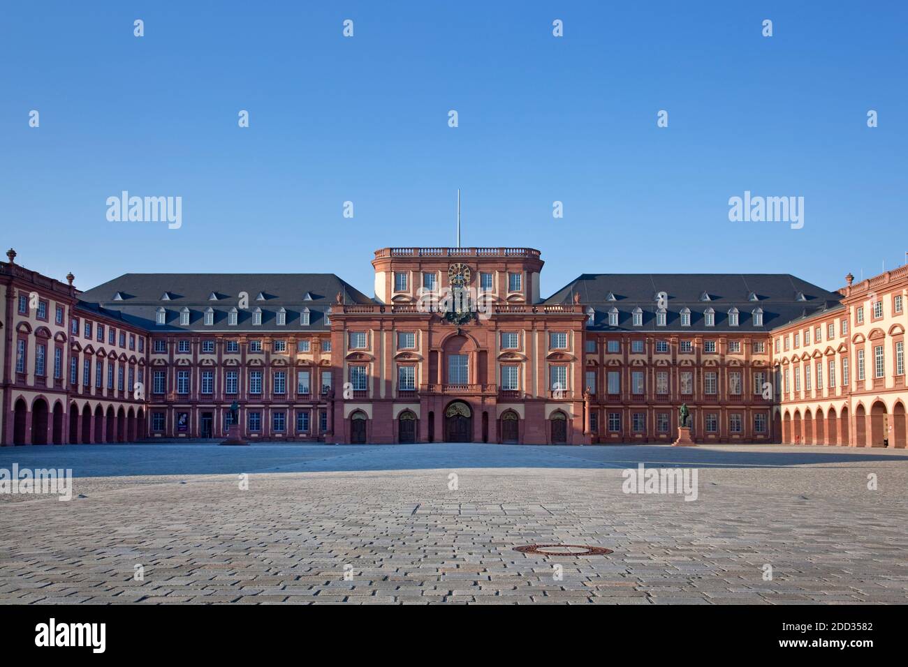 Rhine plain hi-res stock photography and images - Alamy