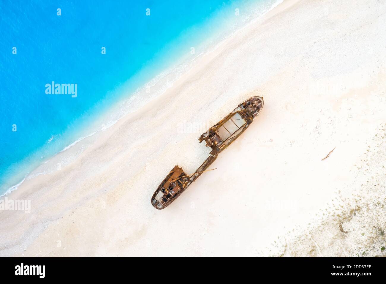 Shipwreck photography hi-res stock photography and images - Alamy