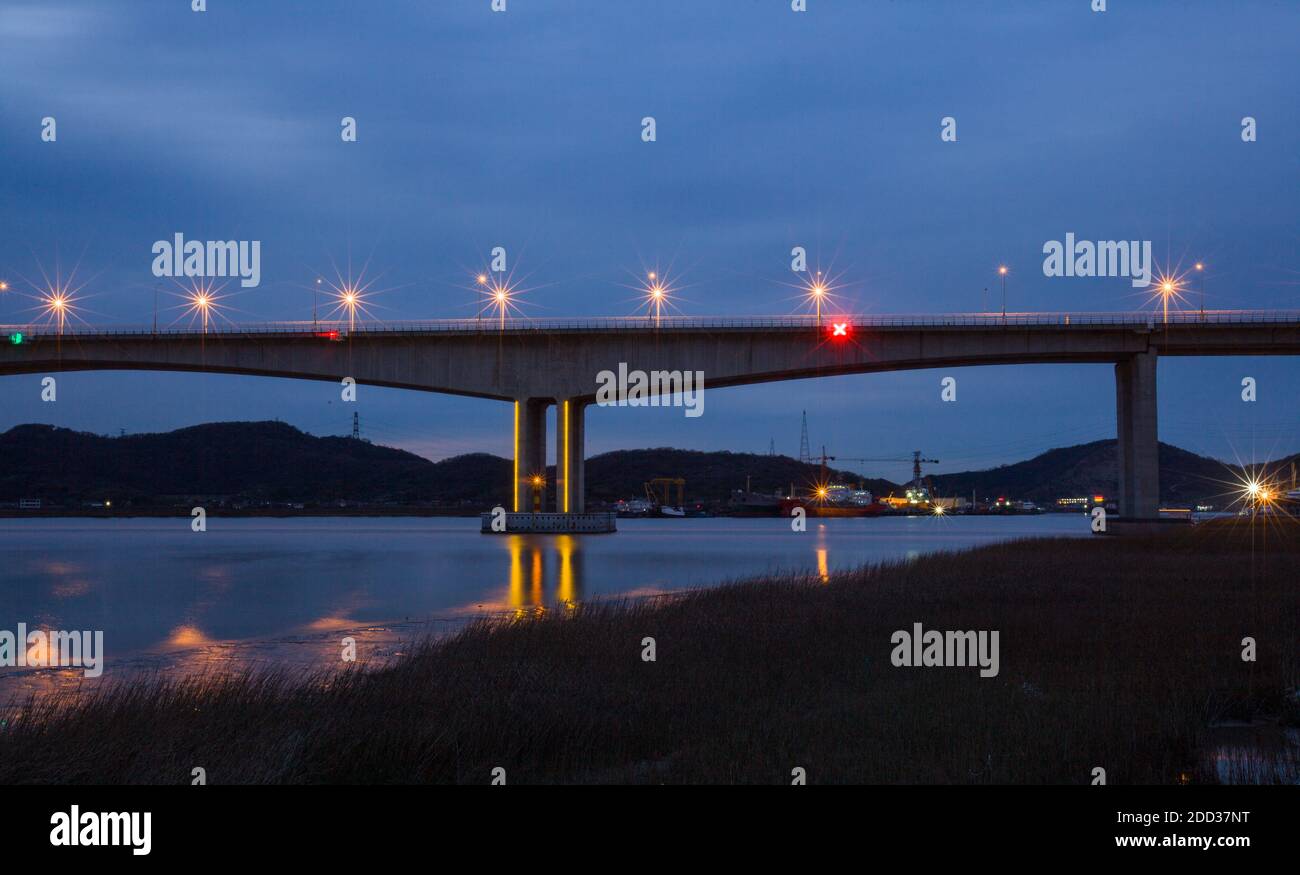 Jintang bridge hi-res stock photography and images - Alamy